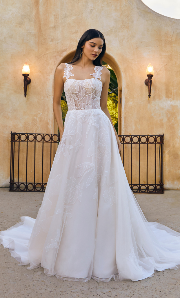 Seasonal styling: Destination dresses - Collections - Bridal Buyer